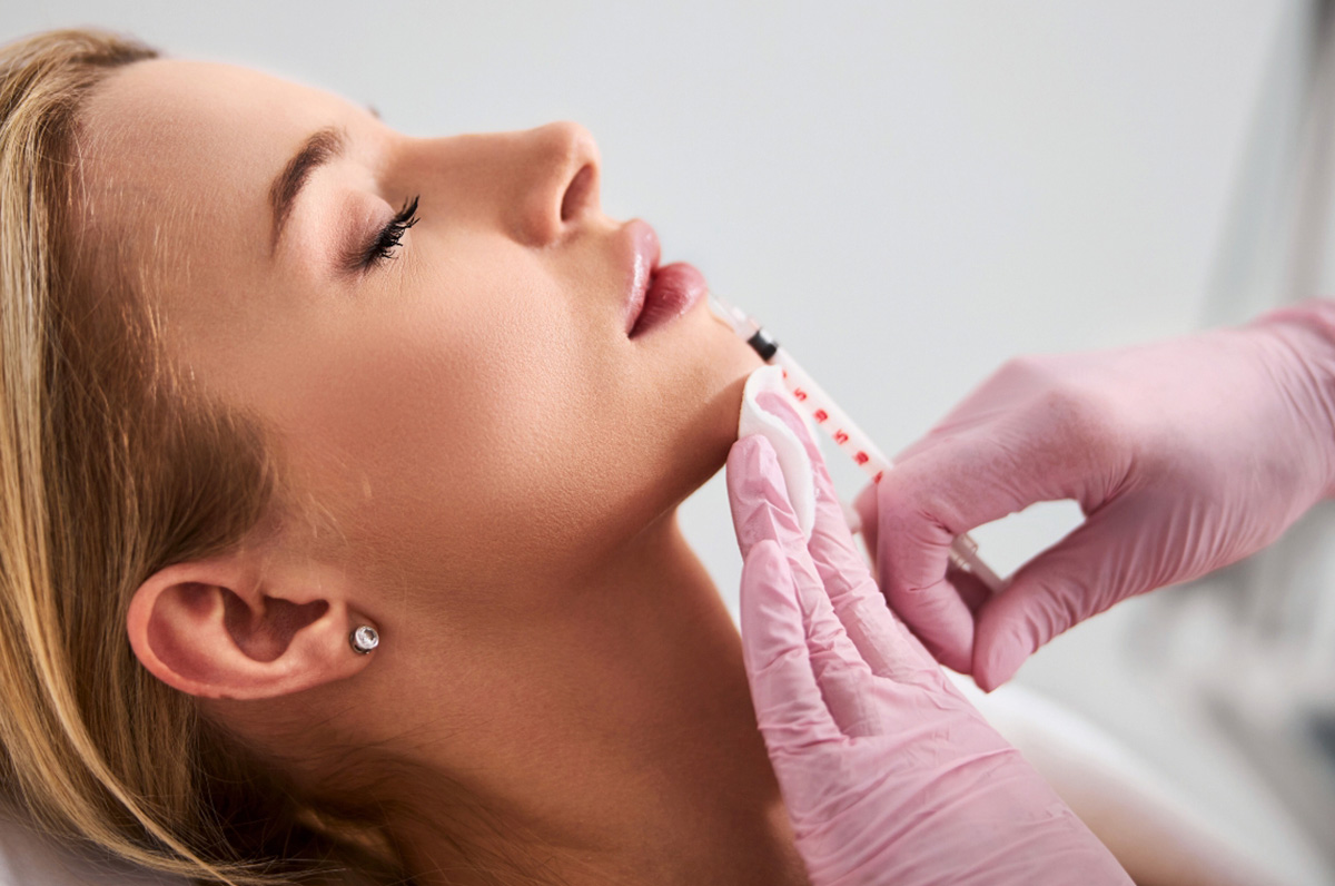 What is the difference between Botox and Fillers? – Valia Clinics